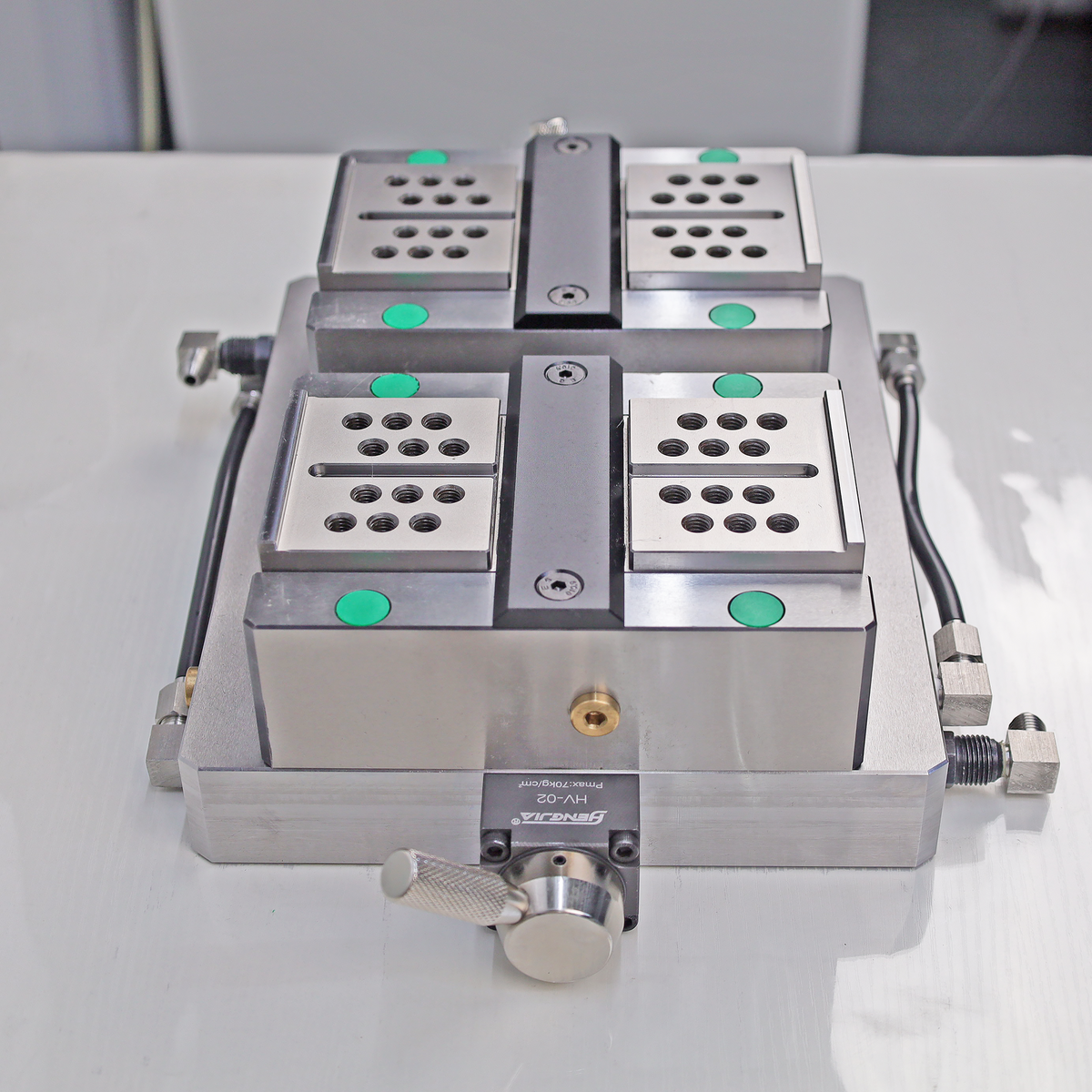 Double-position hydraulic self-centering vise – Xindian CNC
